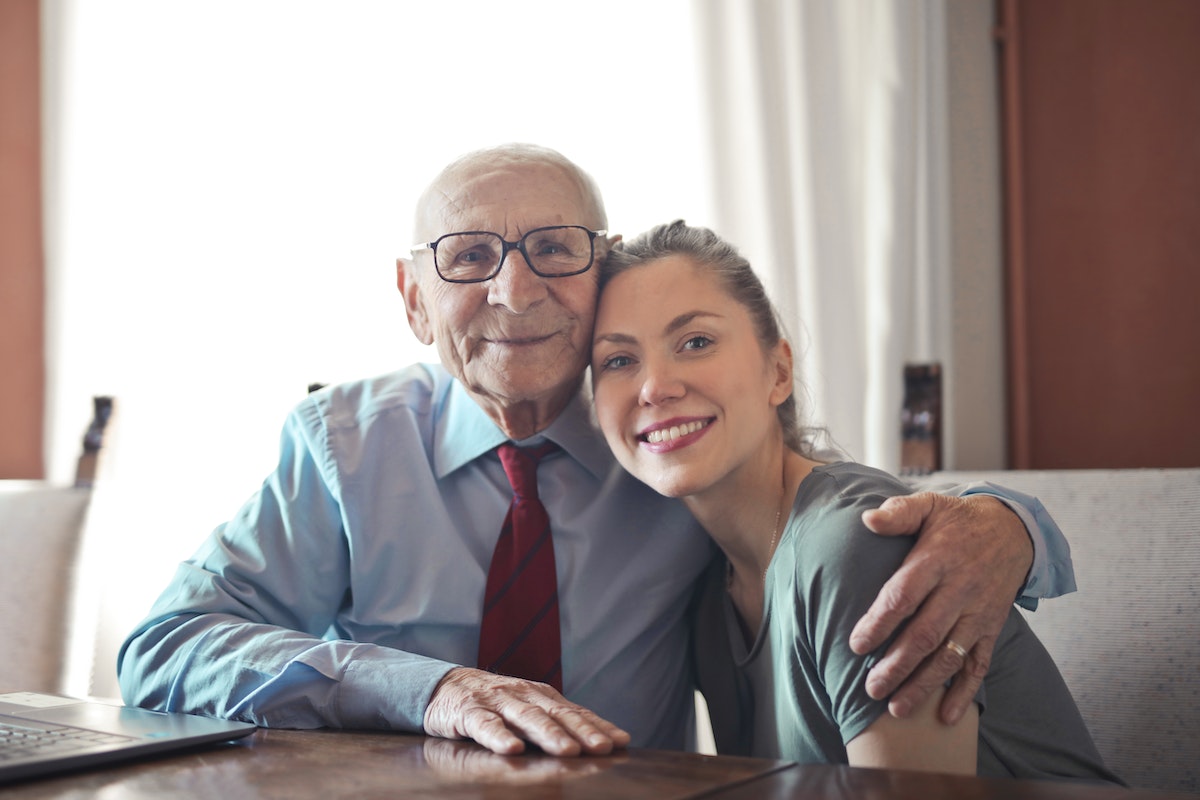 How Men Can Thrive in their Senior Years - Family Badge