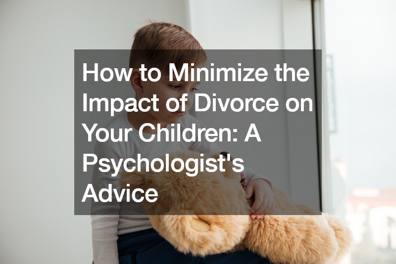 How to Minimize the Impact of Divorce on Your Children A Psychologists ...